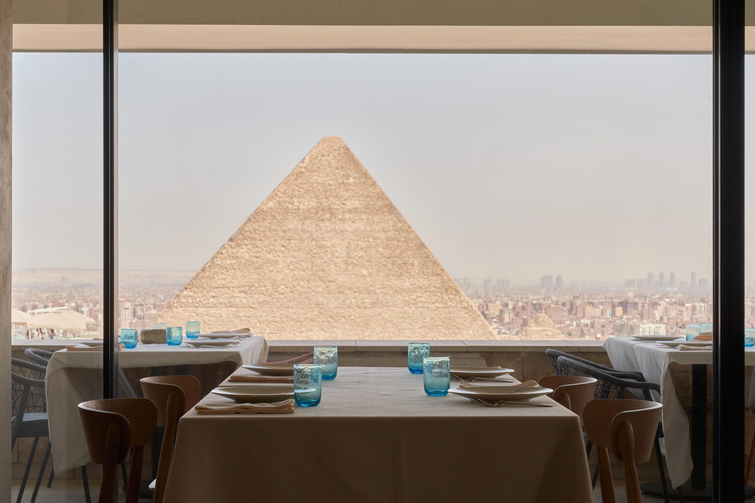 Khufu’s Bistro: A Culinary Journey at the Foot of the Pyramids